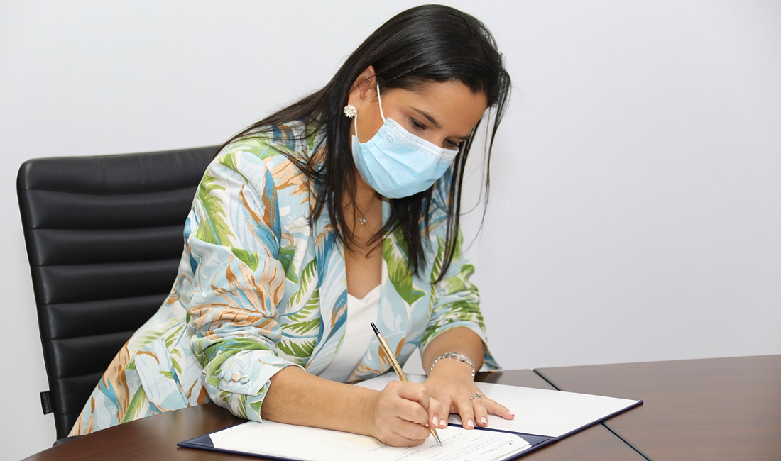 Mides: Convenio con Fundación MarViva beneficiará a mujeres y hombres ...