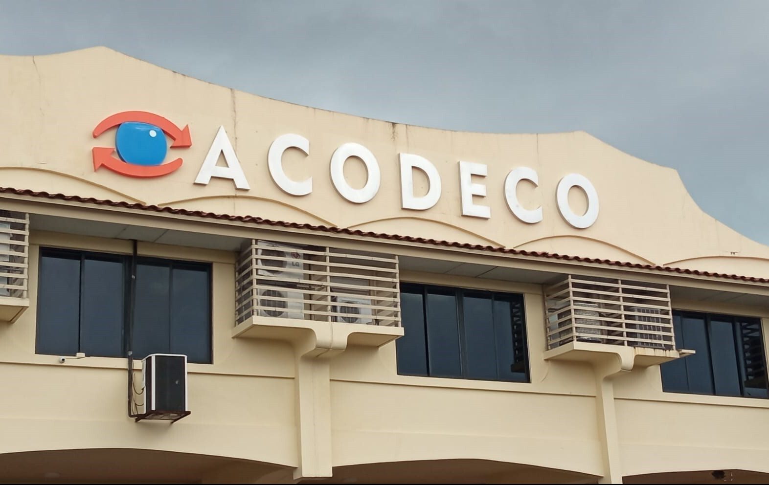 Tarjetas de crédito con menor tasa de interés y anualidad informa la ...