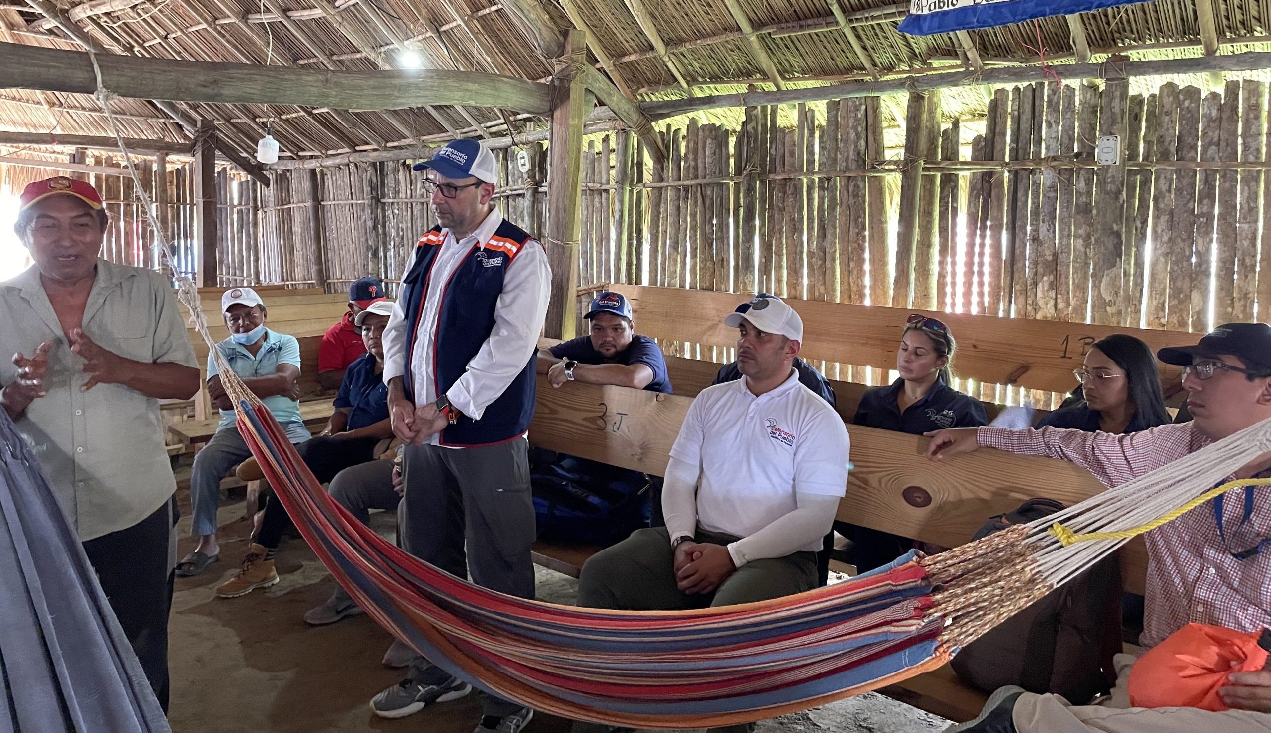 Defensoría y MiAmbiente se reúnen con personas afectadas por incremento ...