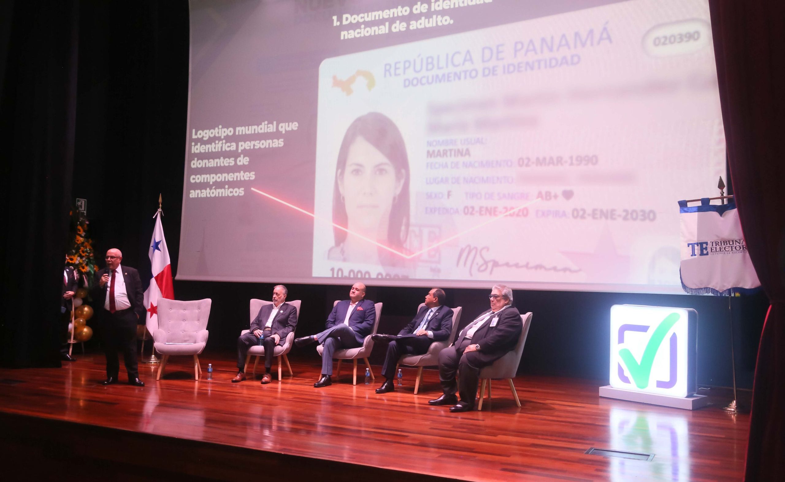TE presenta su nuevo documento de identidad personal - Decisiones Panamá