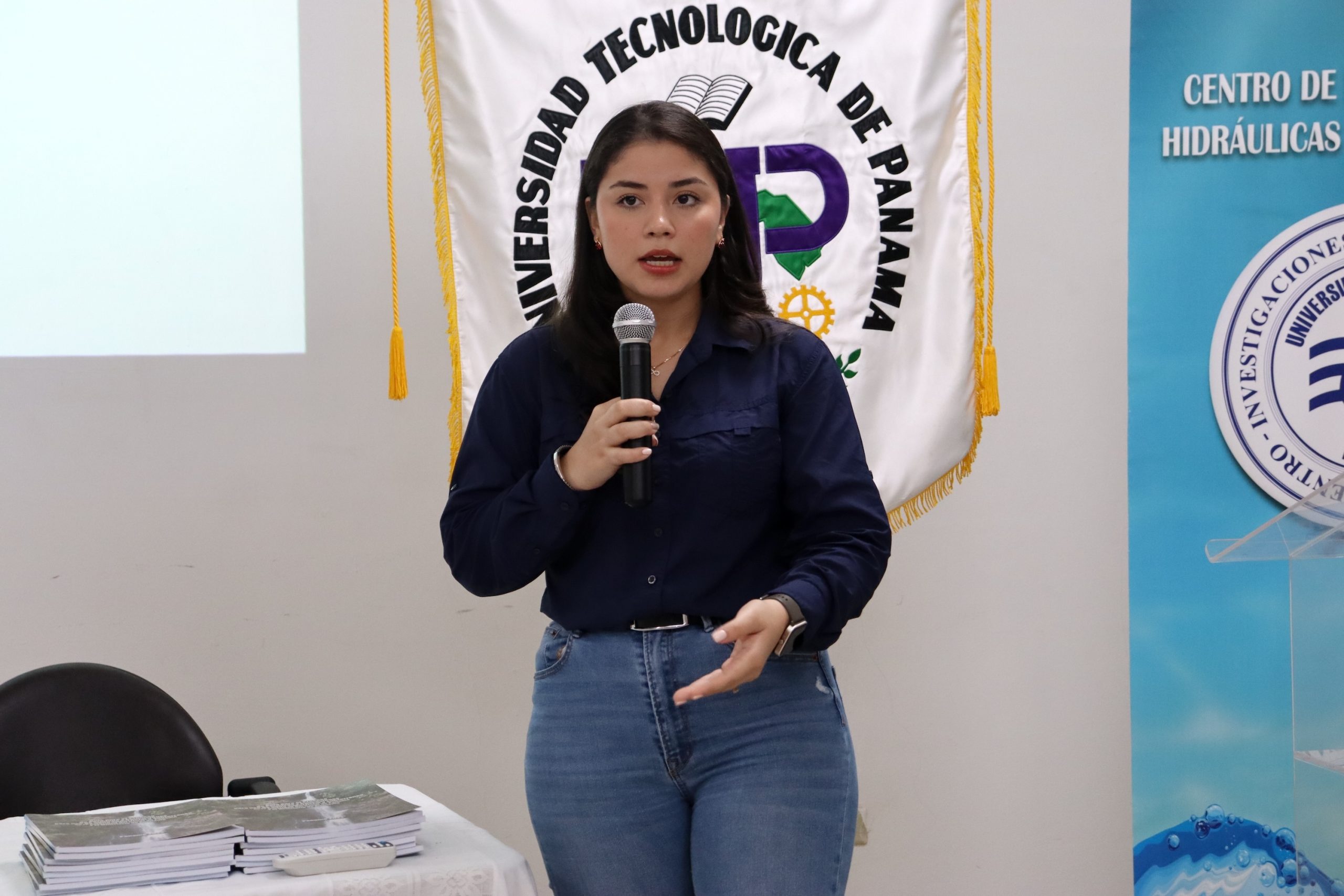 Joven investigadora estudia el flujo de aguas subterráneas en la ...