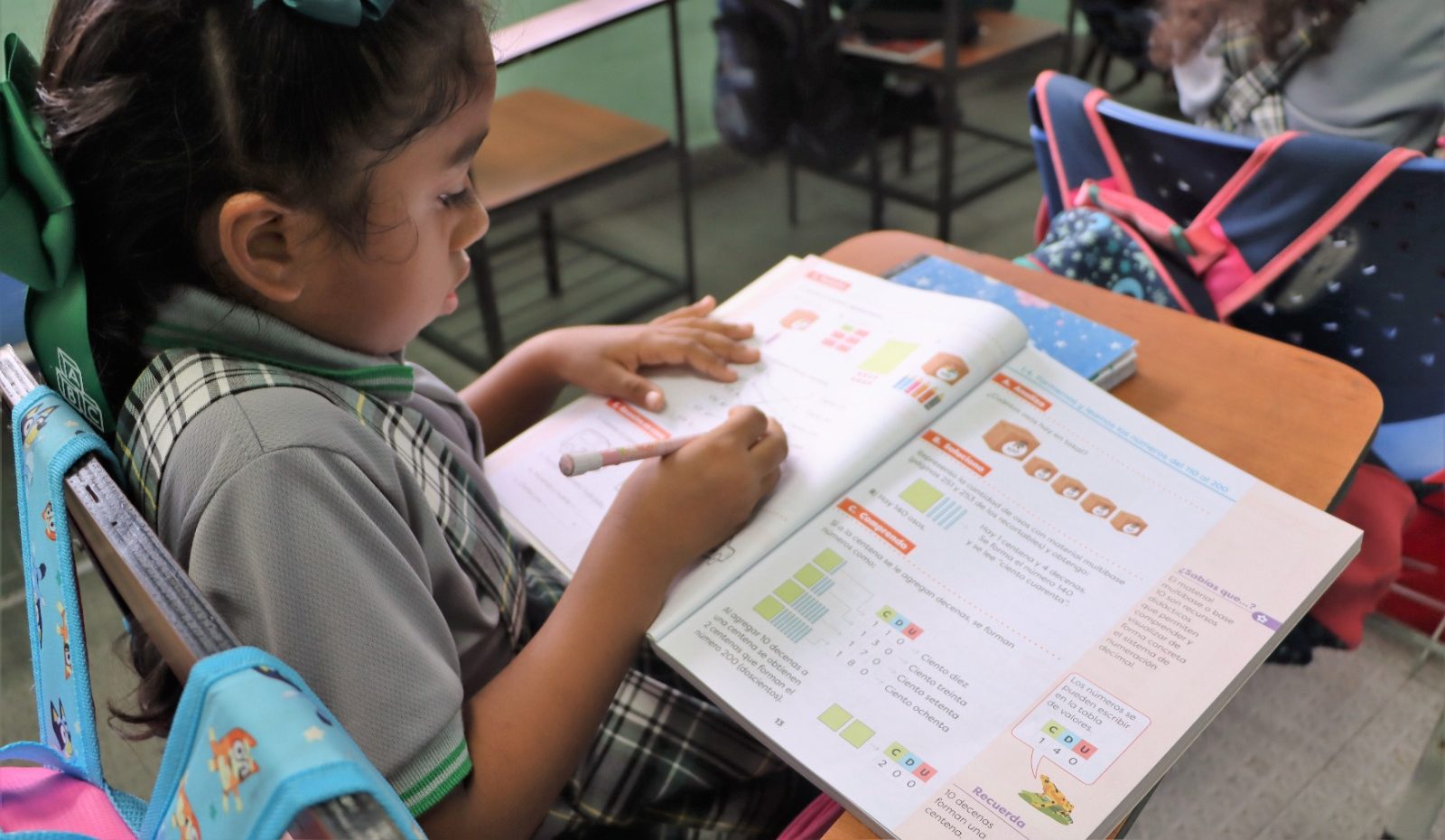 Meduca entrega guías escolares para reforzar el proceso de aprendizaje ...