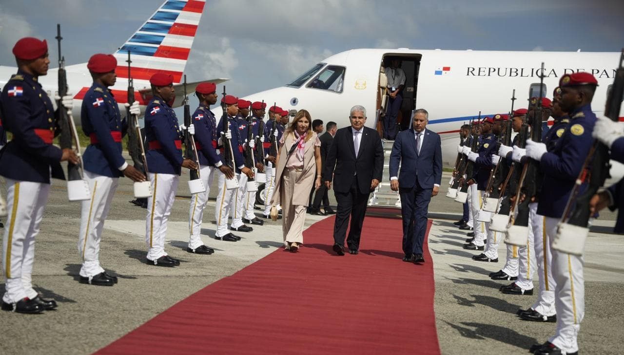 Presidente Mulino llega a República Dominicana para la toma de posesión ...